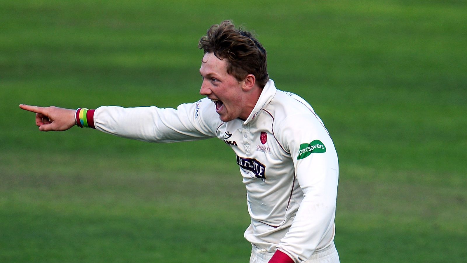 Who is Dominic Bess? The rundown on England's new spinner | Cricket ...