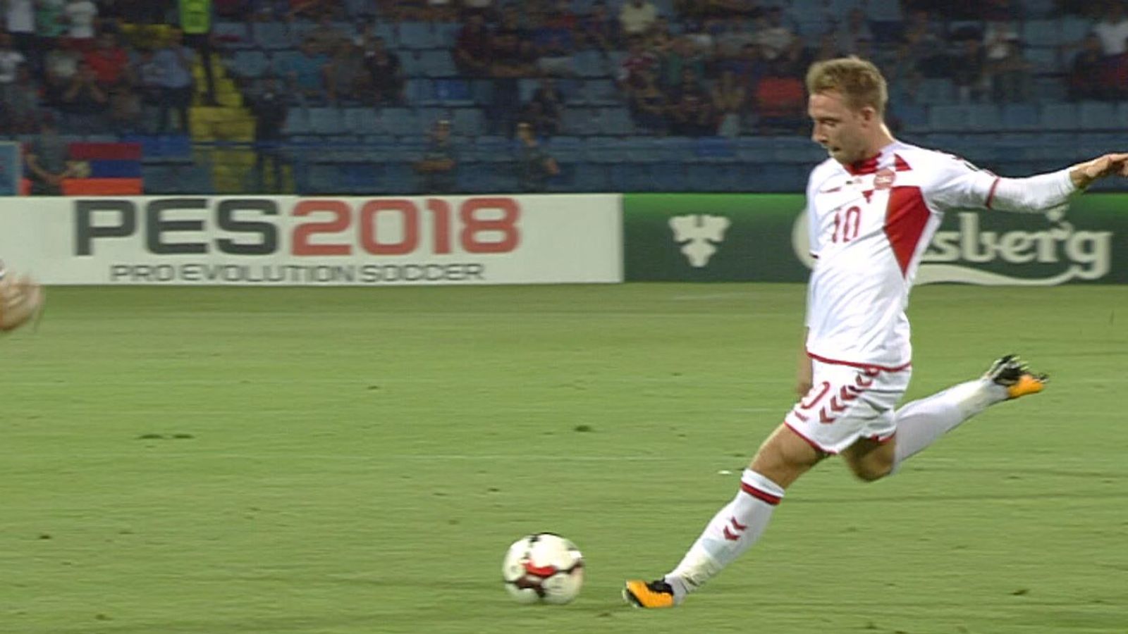 Christian Eriksen scores stunning free-kick for Denmark against Armenia ...