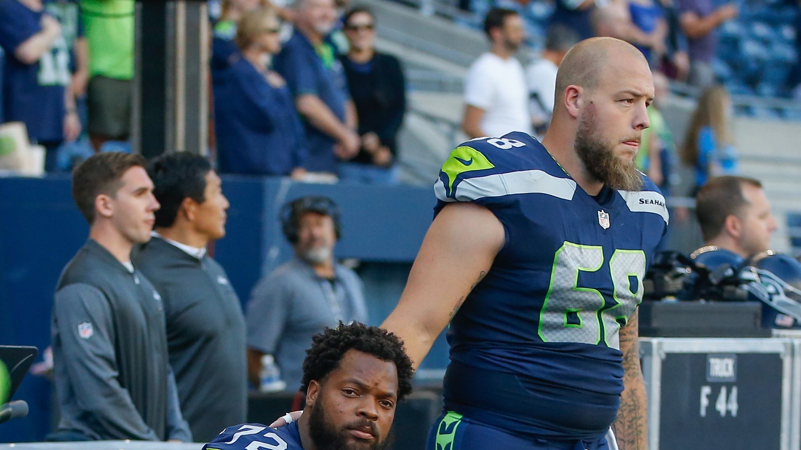 Seattle Seahawks star Michael Bennett says Las Vegas police threatened ...