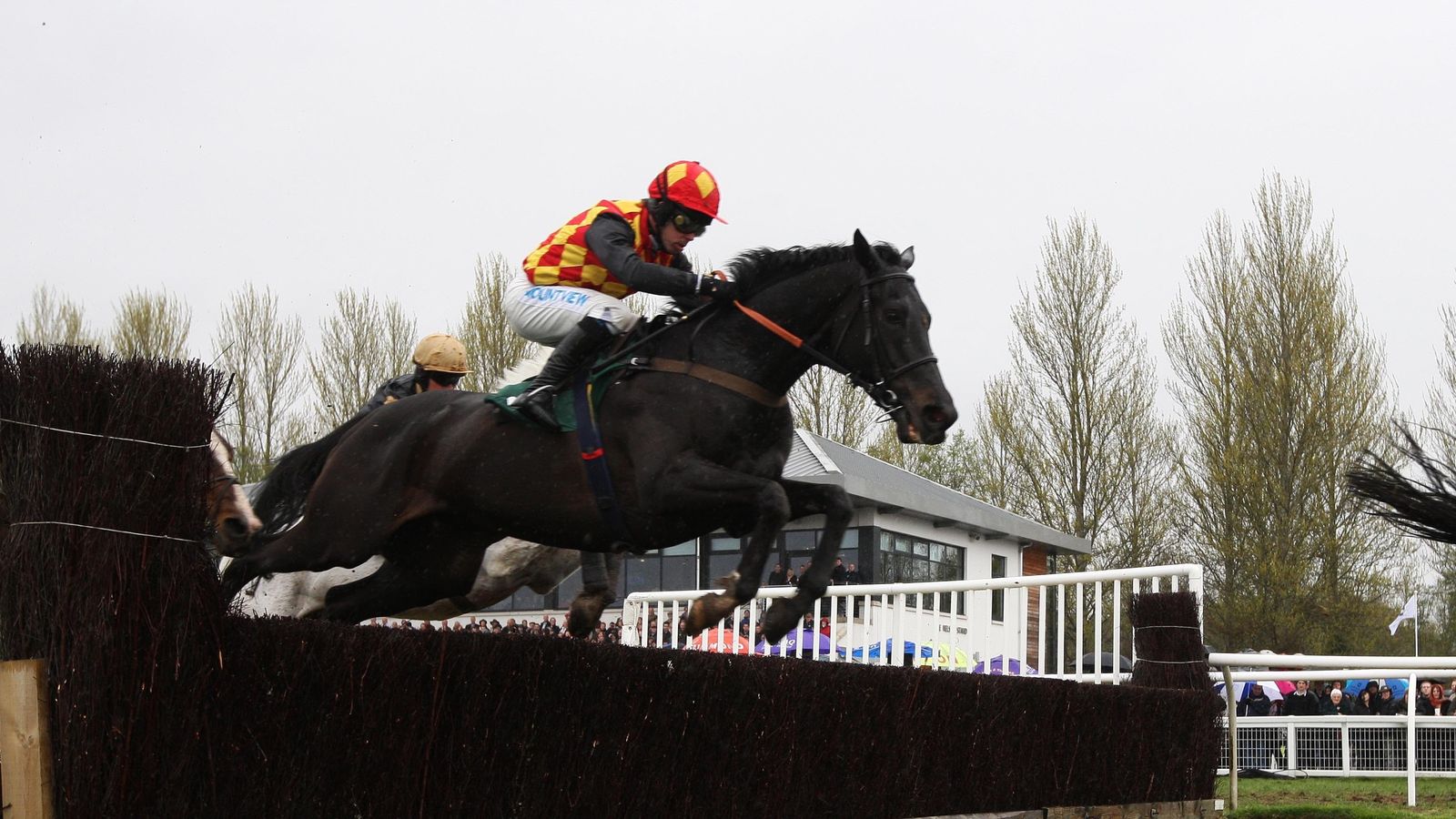 Perth gets go-ahead | Racing News | Sky Sports