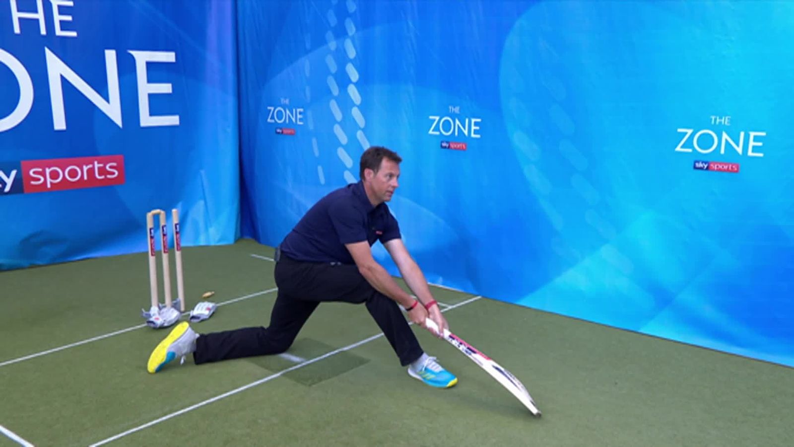 Marcus Trescothick delivers batting batting masterclass for Sky Cricket ...