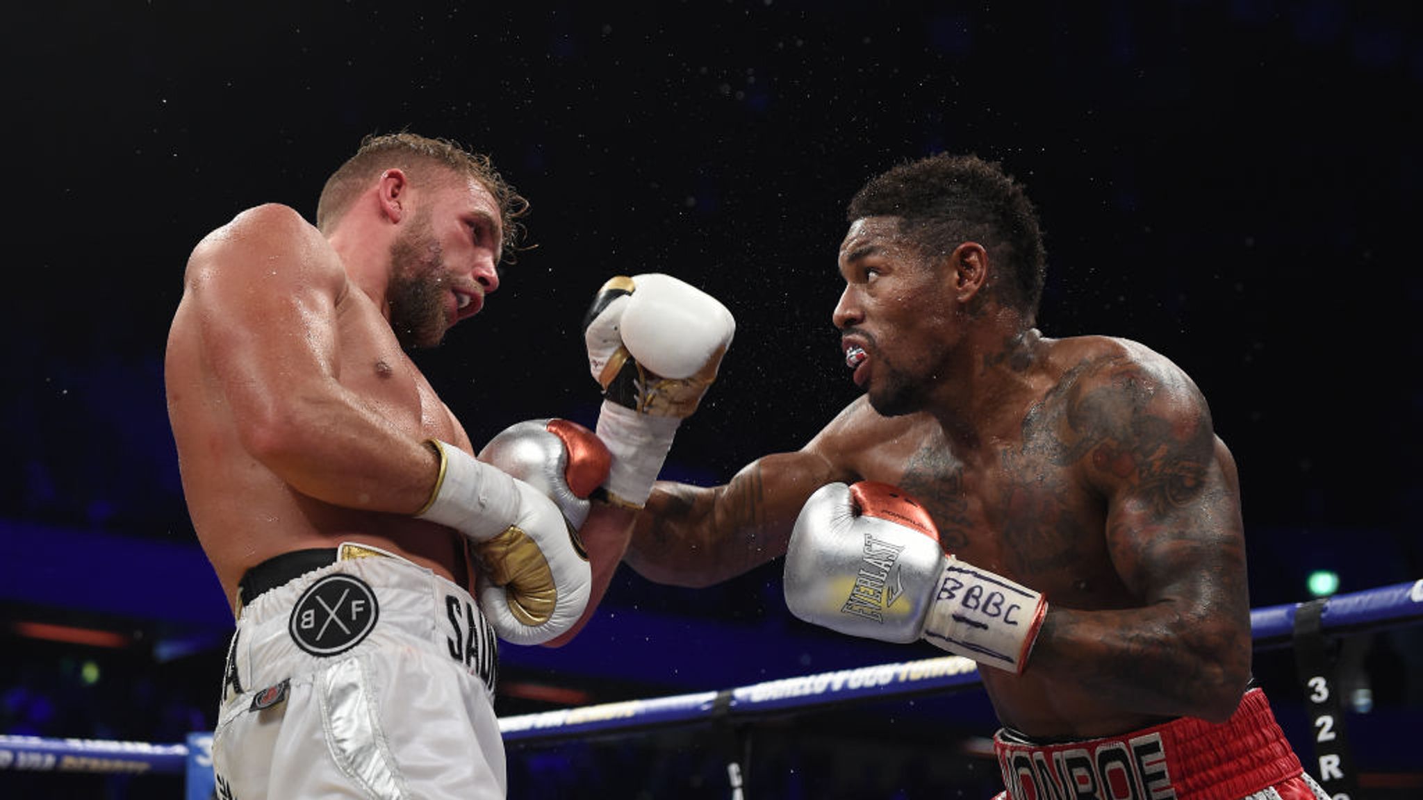 Billy Joe Saunders retains world title by out-pointing Willie Monroe Jr ...