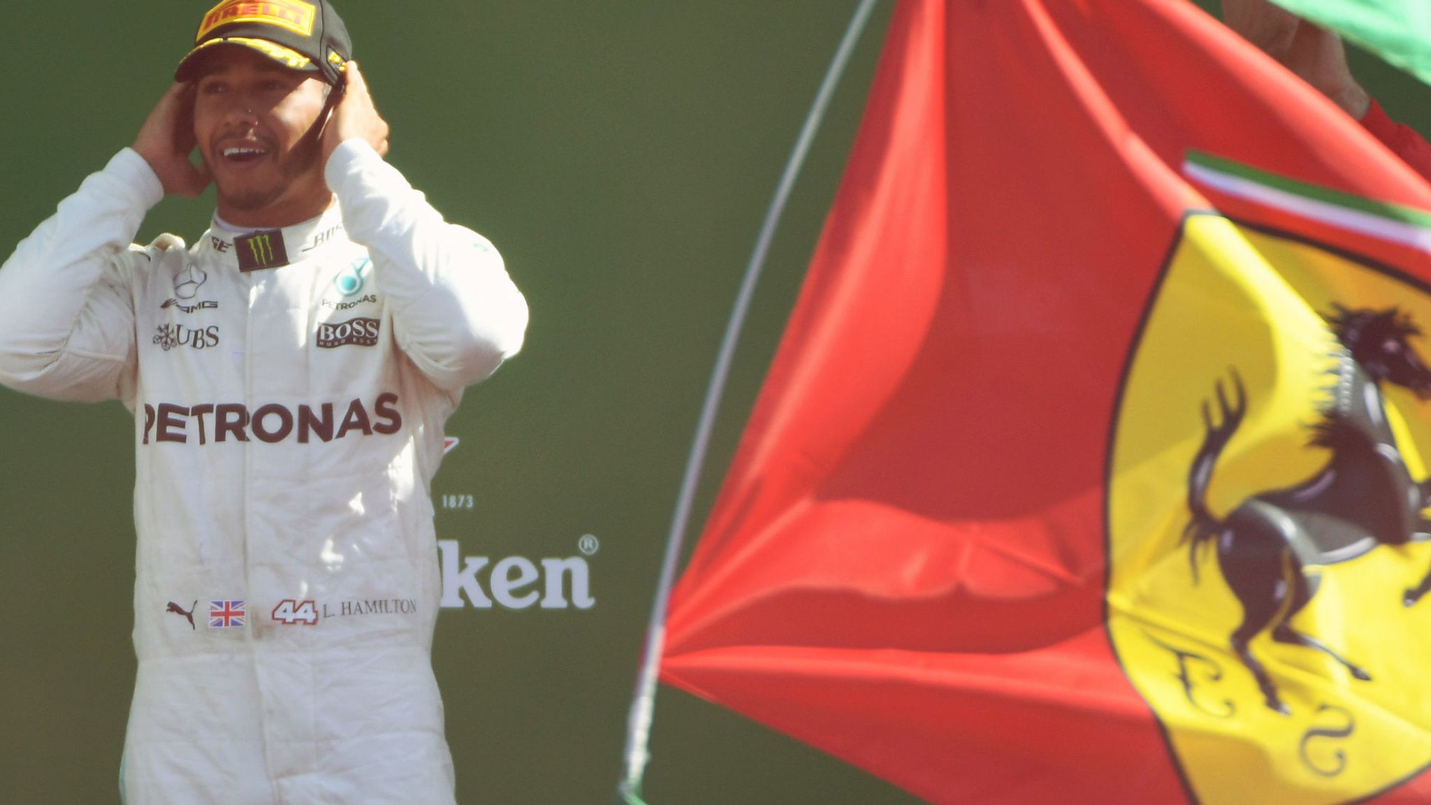 The F1 Report: Journalists Special on F1 2017, Lewis Hamilton's title ...