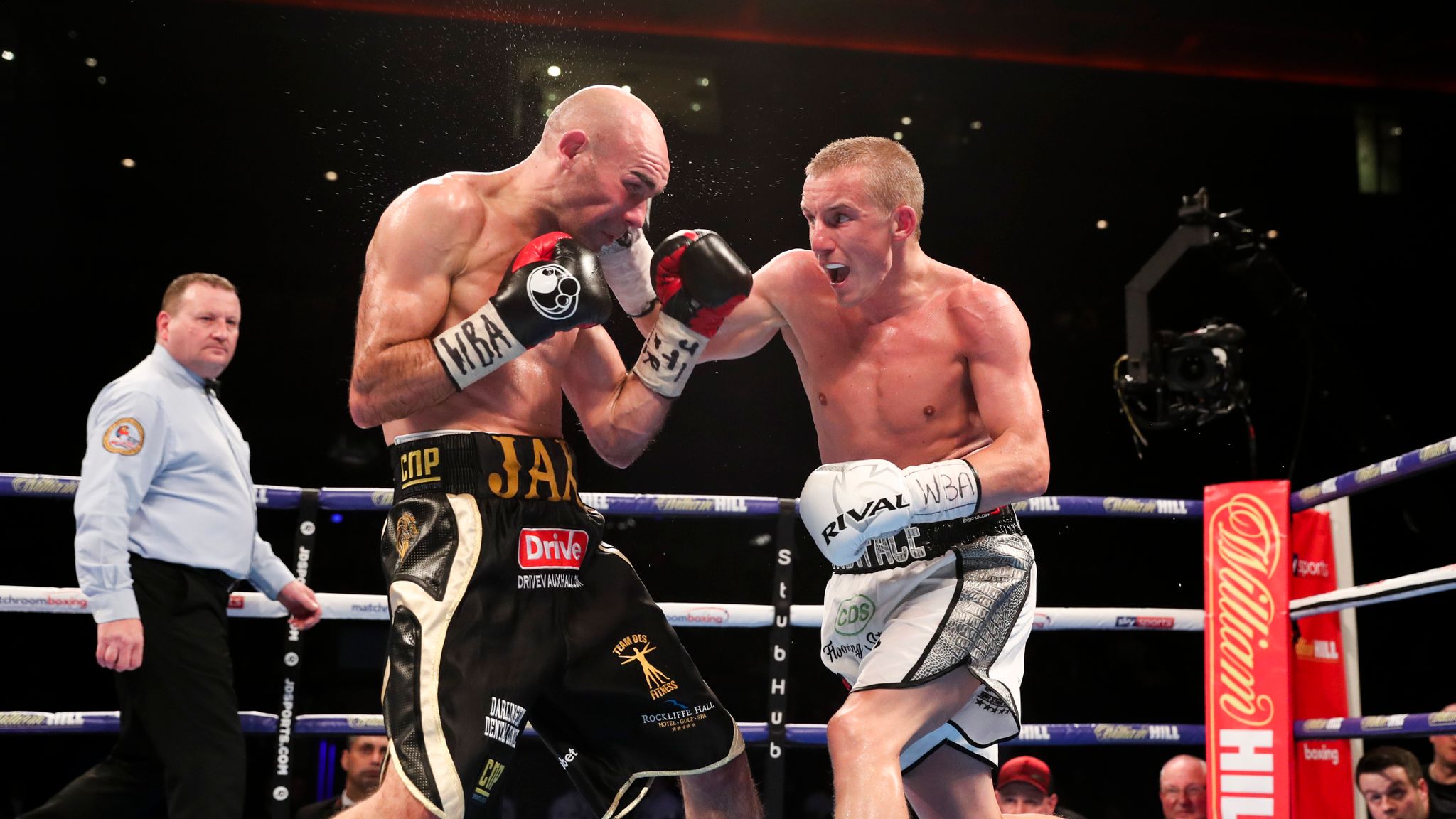 Butler vs Hall: Paul Butler impressively beats Stuart Hall to move ...