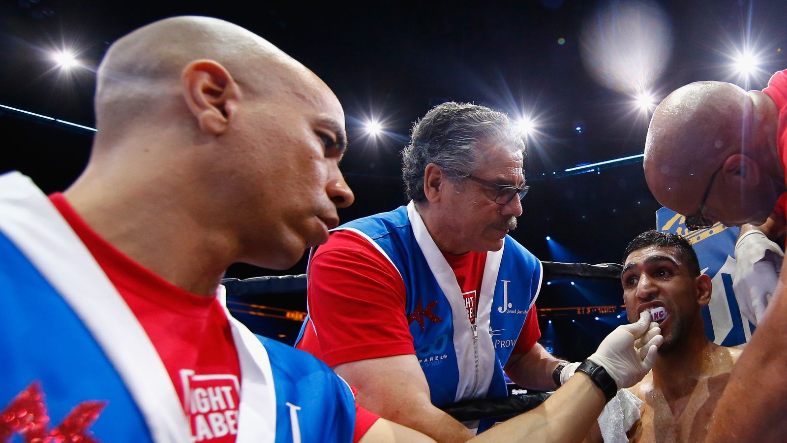 Jacob 'Stitch' Duran's life of a cut-man: Treating boxers' injuries ...