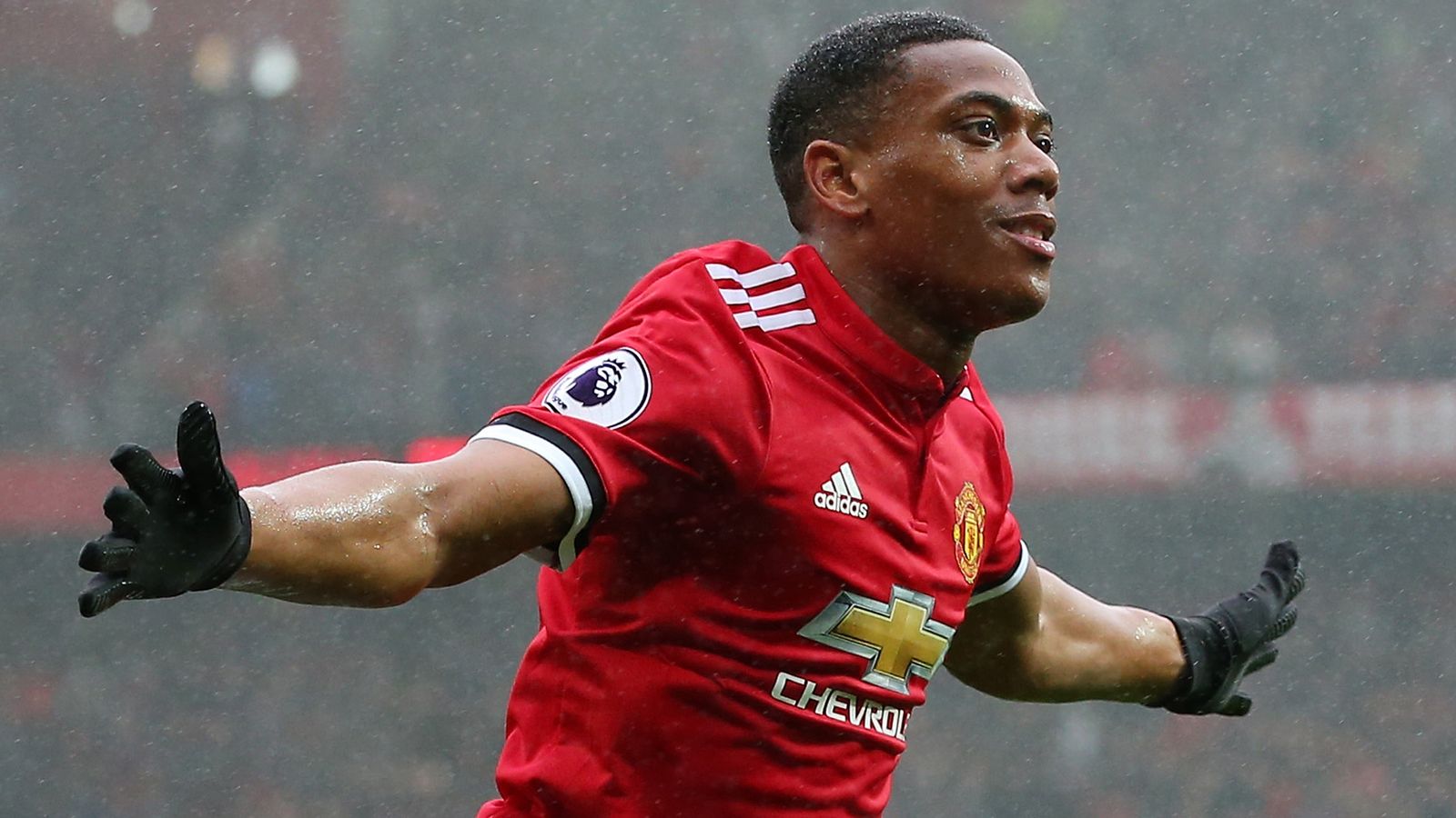 Jose Mourinho explains shush gesture after Manchester United beat ...