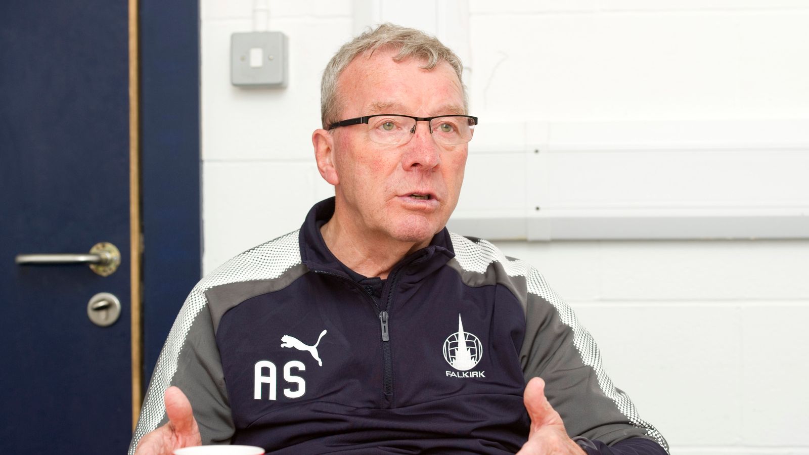Falkirk's Alex Smith set to become the oldest manager in Europe ...
