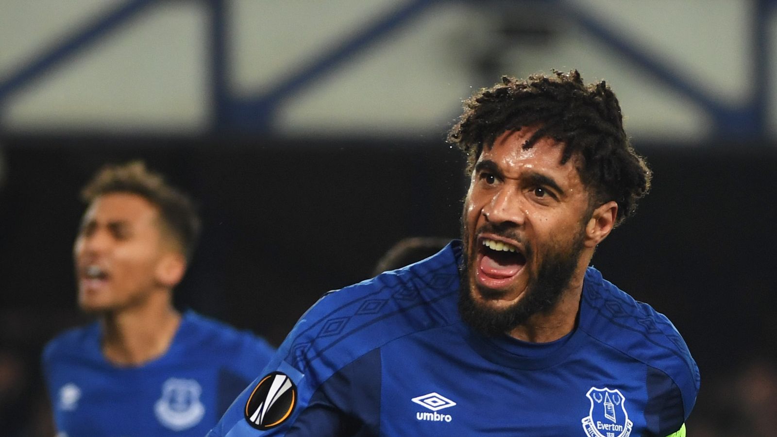 Everton's Ashley Williams up for Arsenal battle in Super Sunday clash ...