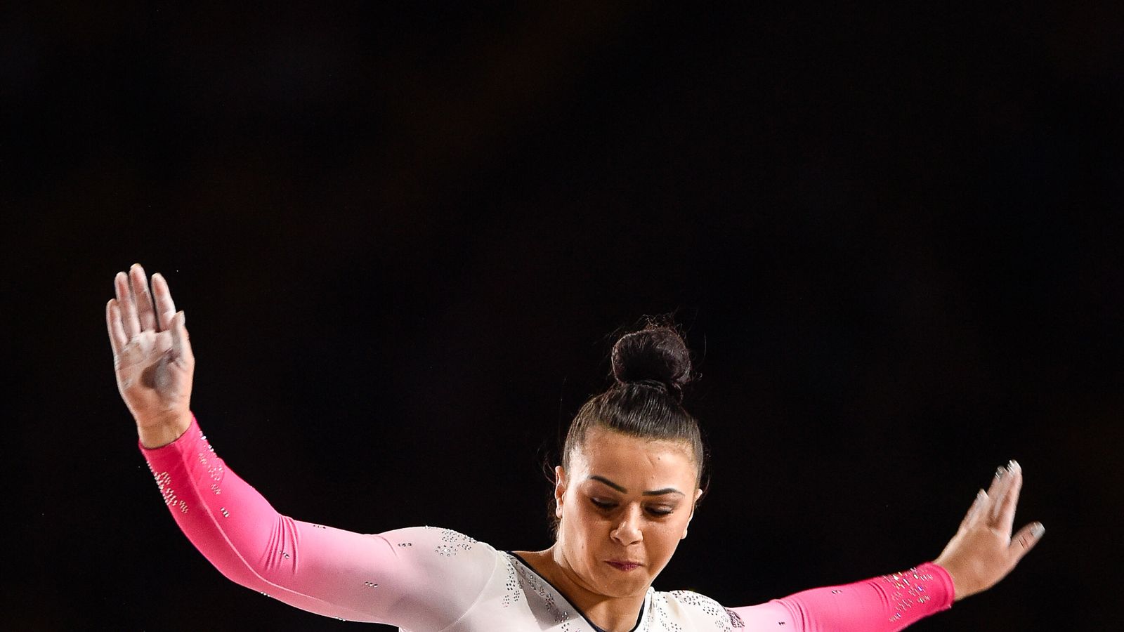 Claudia Fragapane claims bronze on the floor in Montreal | Sky Sports
