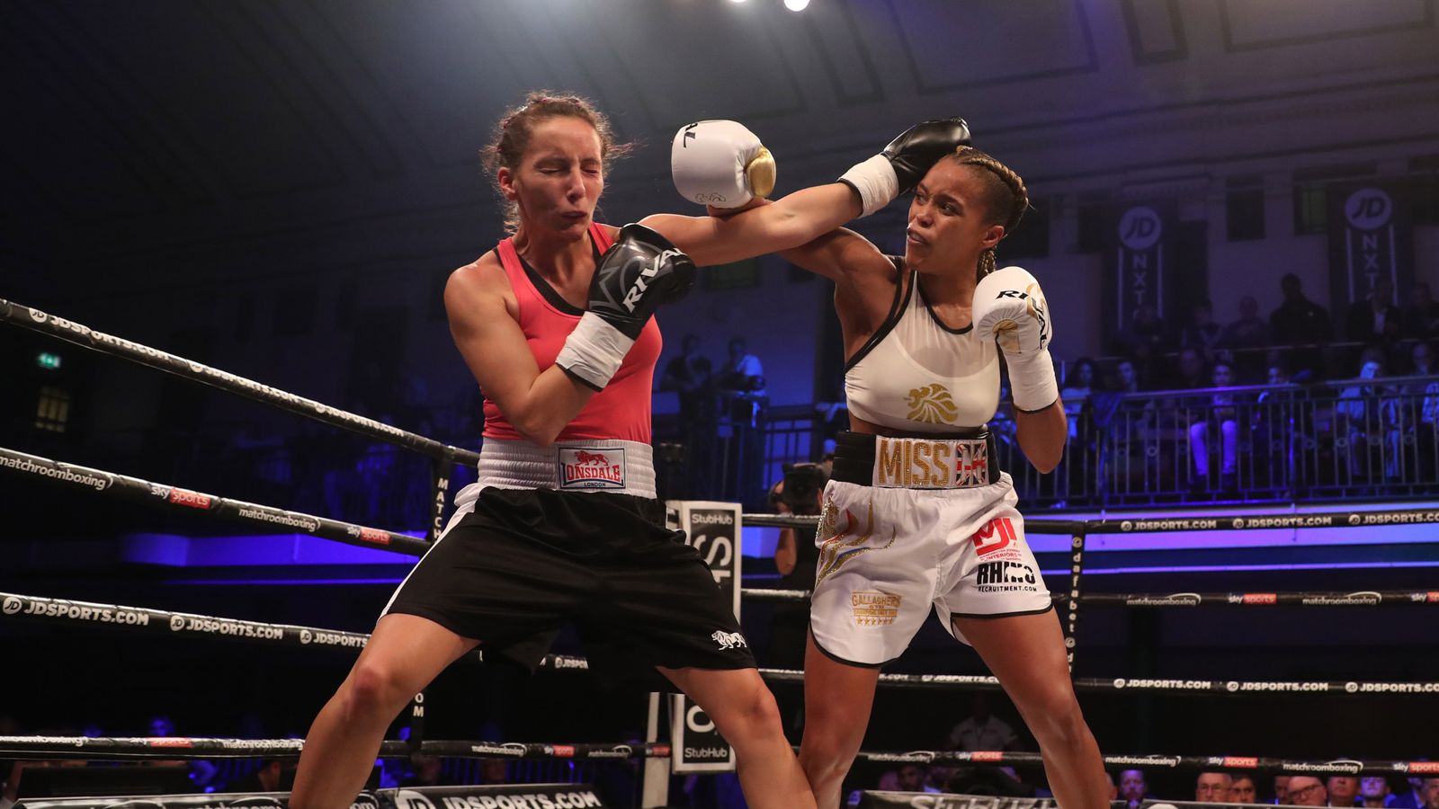 NXTGEN: Natasha Jonas impresses with a third-round stoppage victory at ...