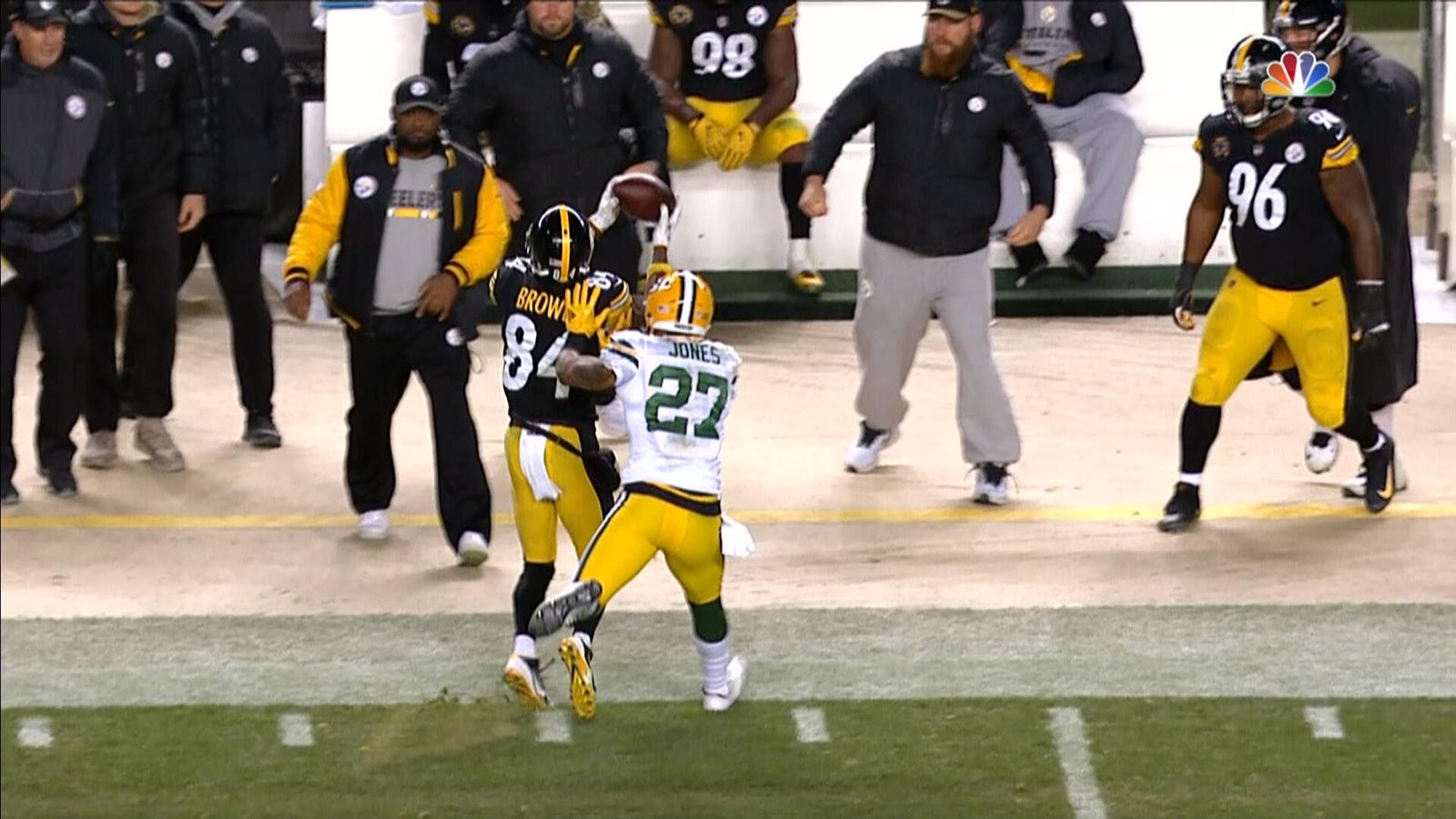 Brown's incredible toe-tap catch | Sky Sports