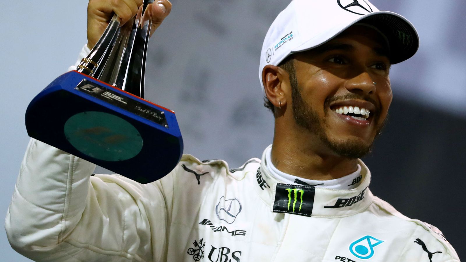 Abu Dhabi GP: Lewis Hamilton says it was 'impossible' to stop Valtteri ...