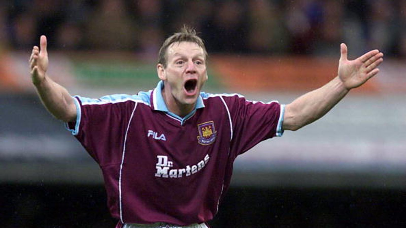 David Moyes adds Stuart Pearce, Alan Irvine and Billy McKinlay to his ...