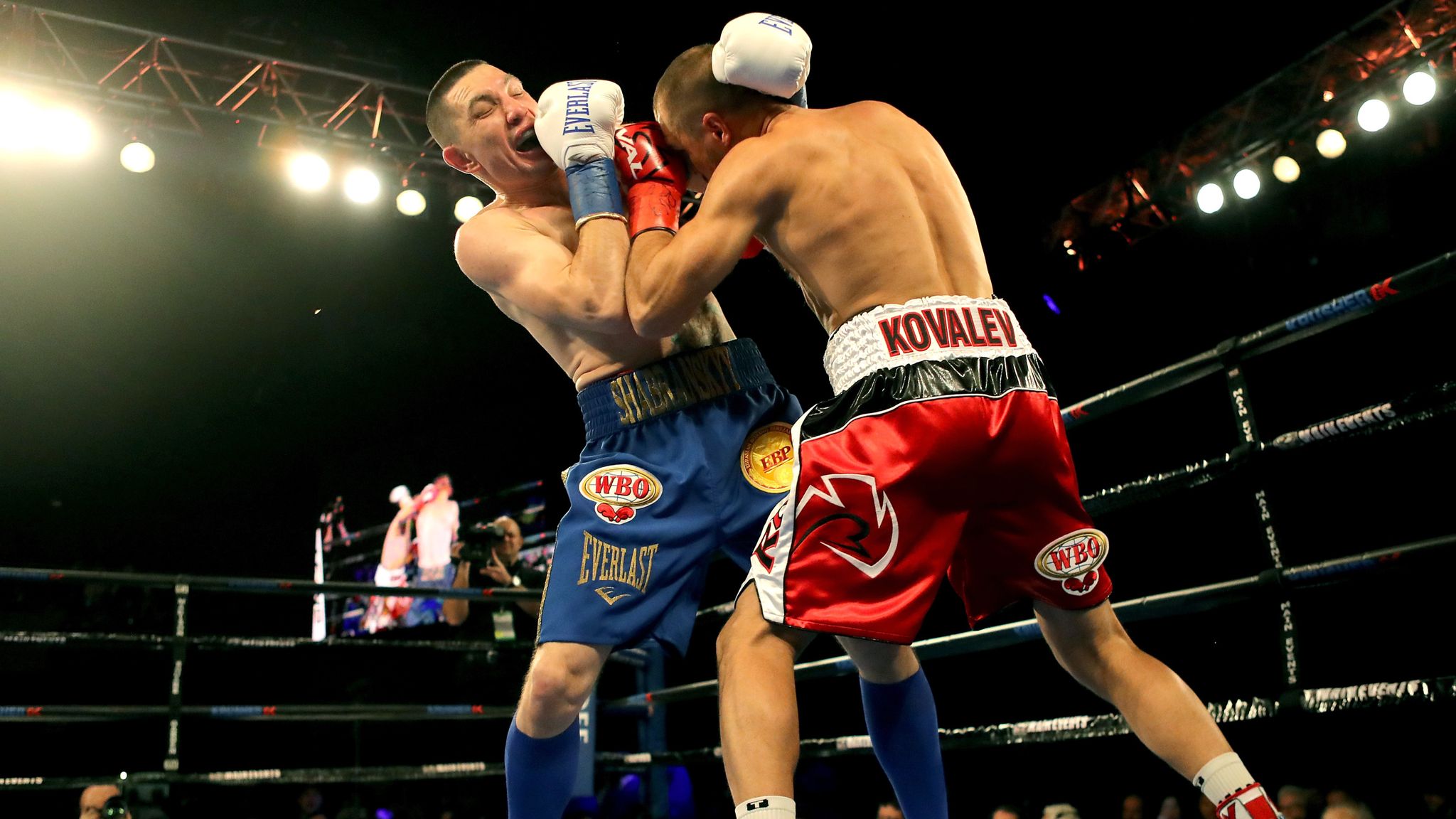Kovalev vs Shabranskyy: Sergey Kovalev crushes Vyacheslav Shabranskyy ...
