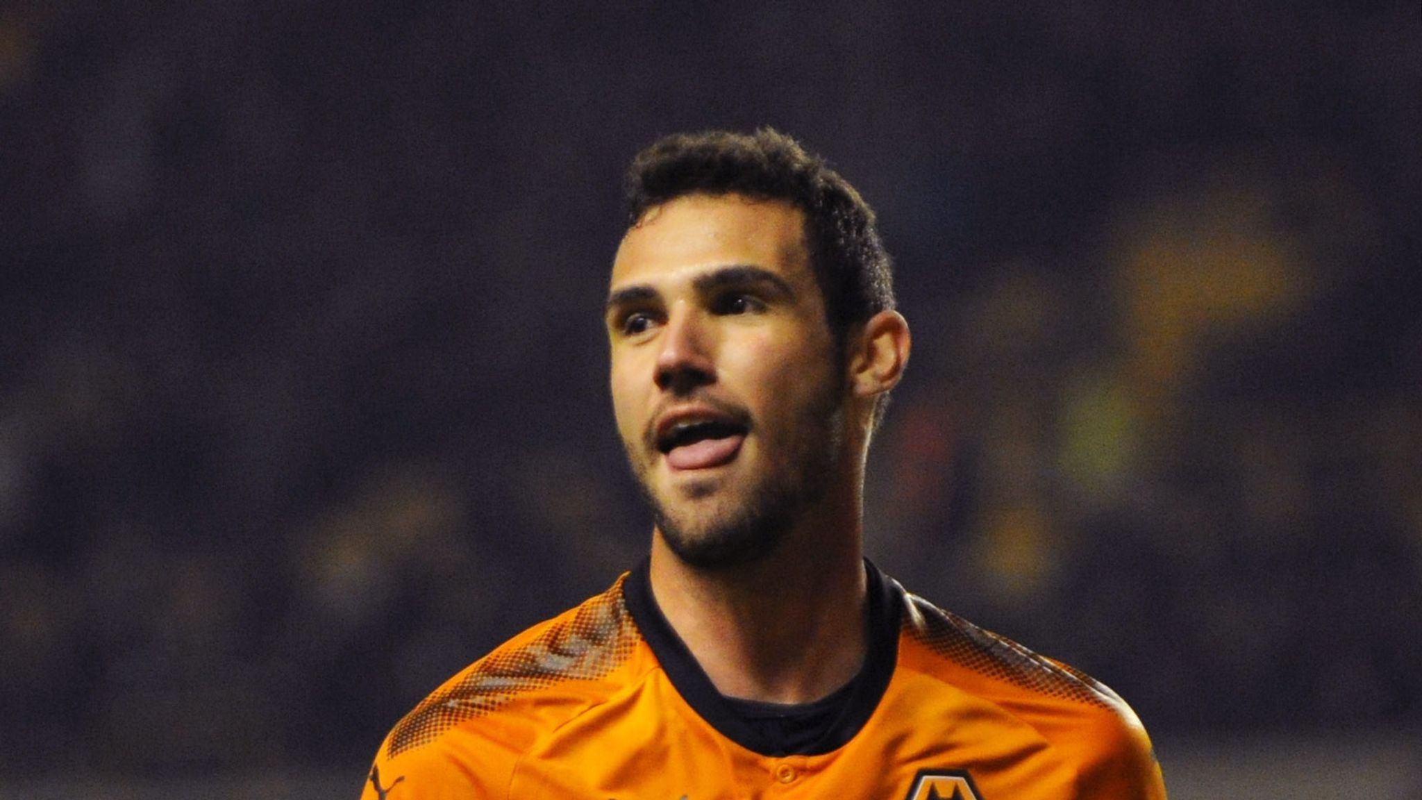 Leo Bonatini and Ruben Vinagre make permanent Wolves moves | Football ...