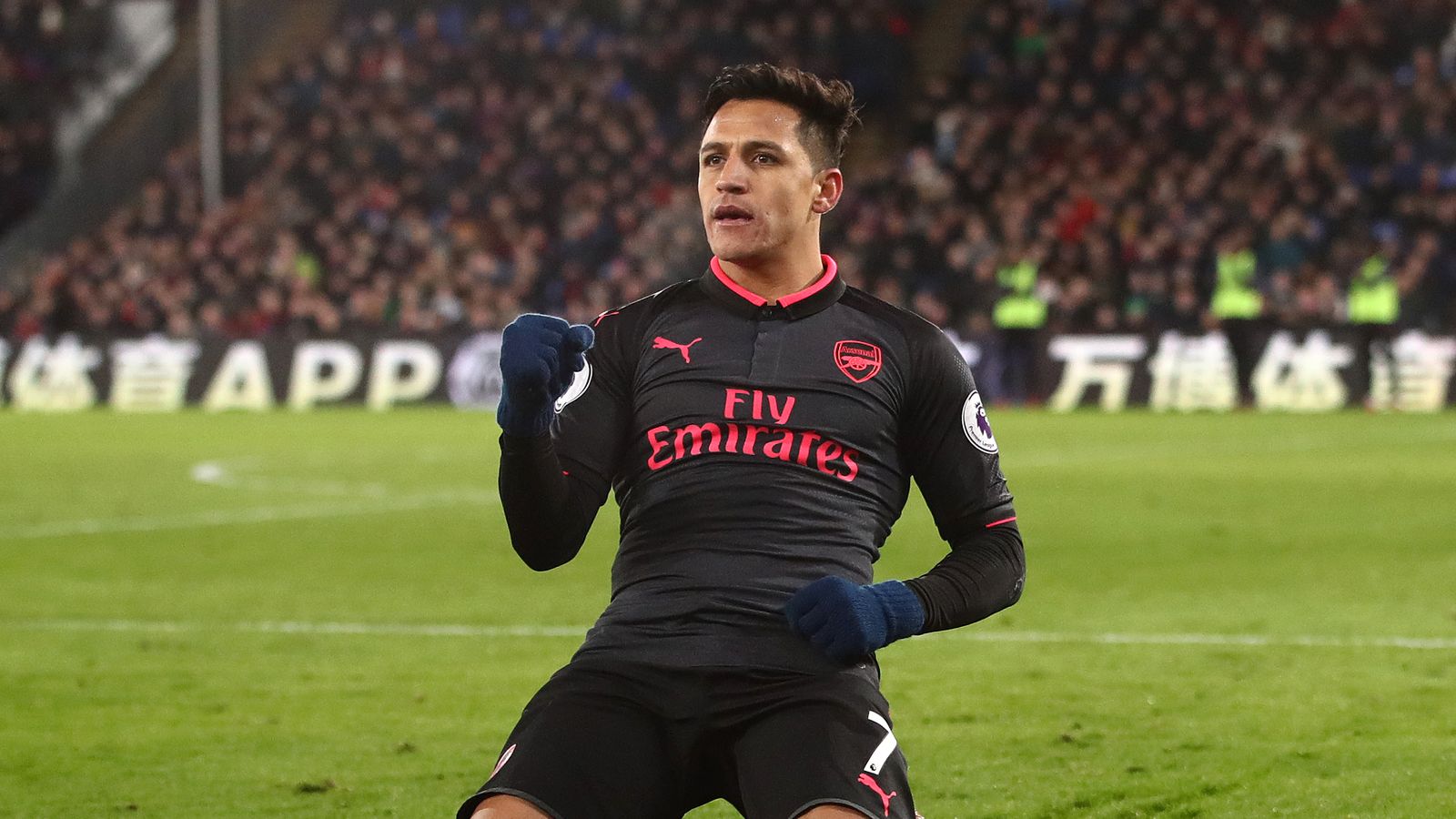 Crystal Palace 2-3 Arsenal: Alexis Sanchez scores twice for Gunners ...