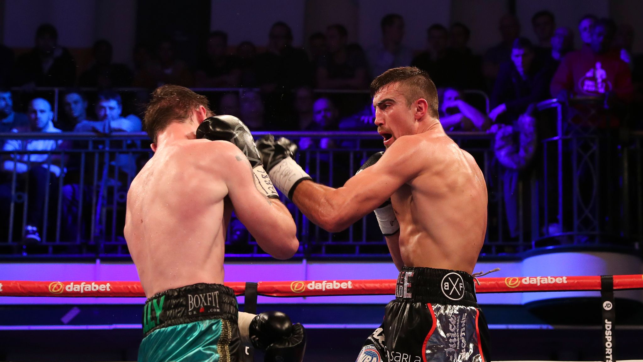 Taylor vs McCaskill: Jake Ball seals points victory over Miles Shinkwin ...