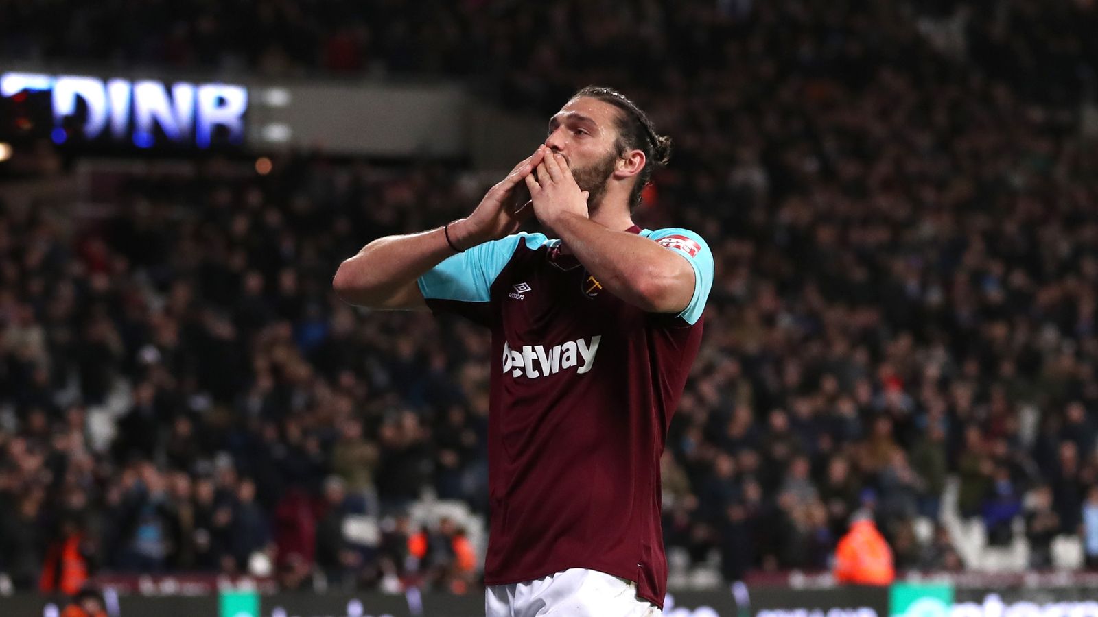 Andy Carroll's chances of Chelsea move from West Ham hit by month-long ...