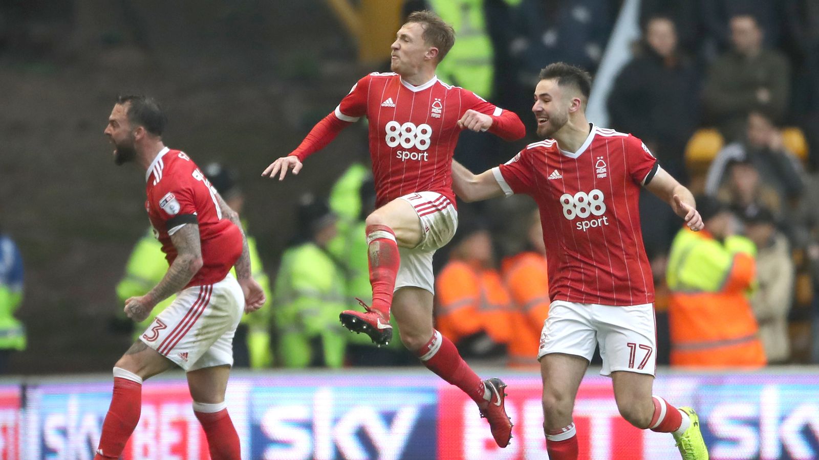 Wolves 0-2 Nottingham Forest: Championship leaders stunned | Football ...