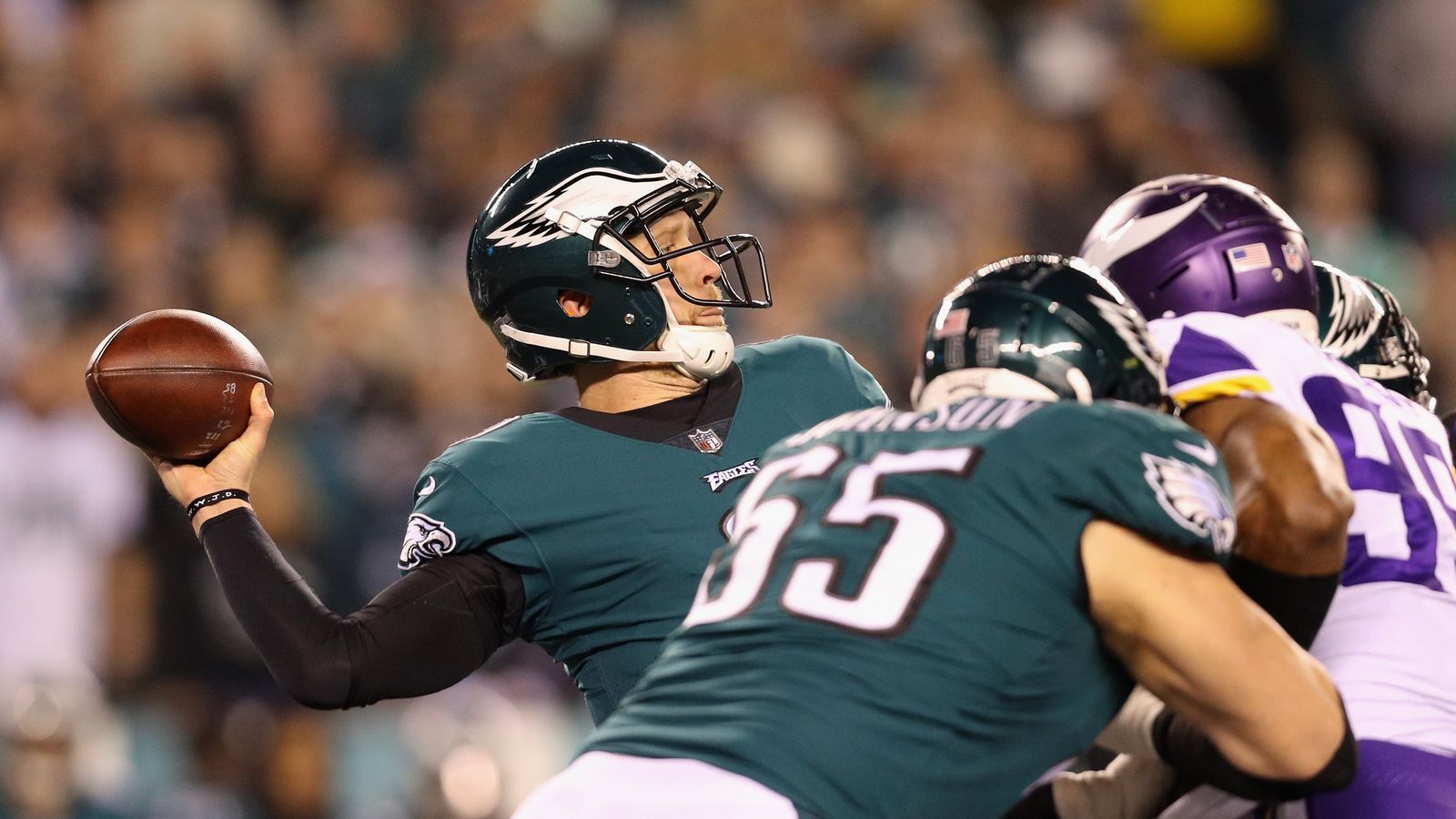 WATCH: Nick Foles throws two stunning deep TDs as Eagles reach Super ...