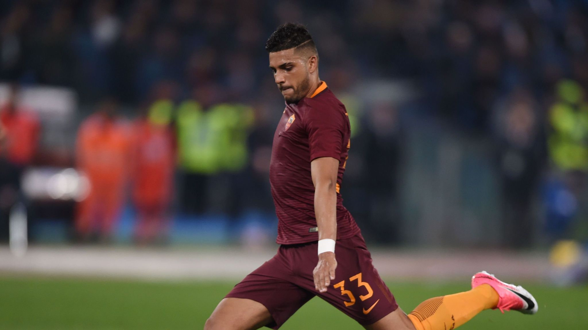 Chelsea closer to signing Edin Dzeko and Emerson Palmieri from Roma ...