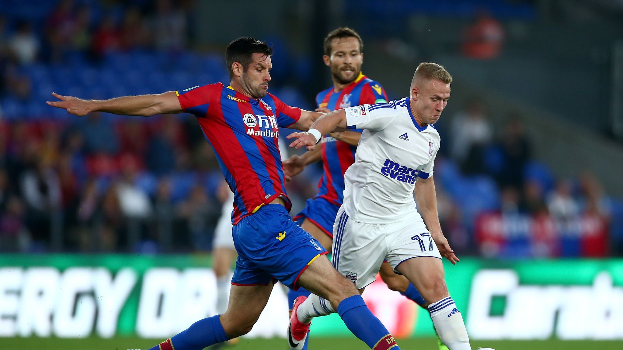 Ipswich loan winger Danny Rowe to Lincoln City | Football News | Sky Sports