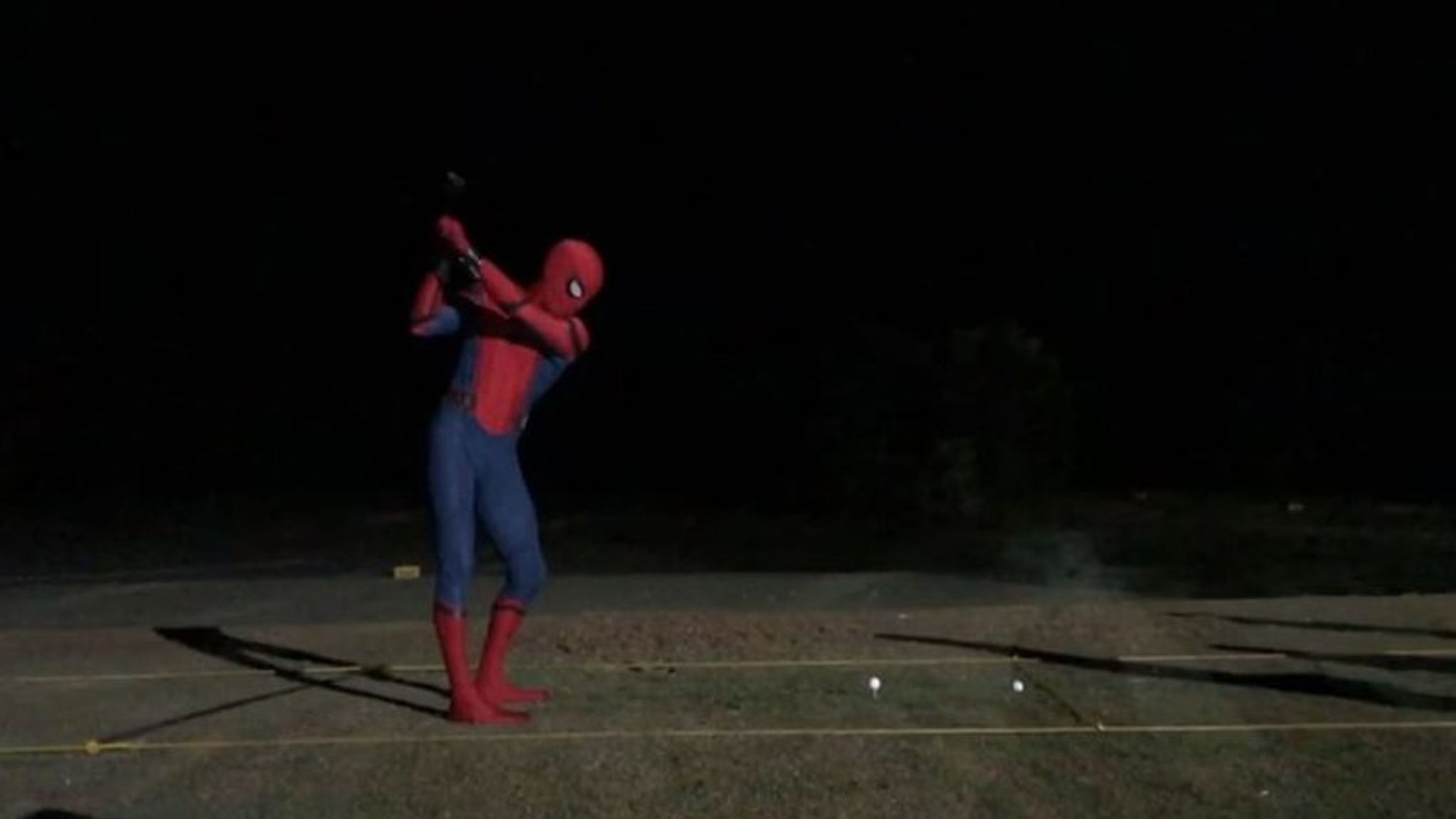 Actor Tom Holland reveals that Spiderman has an impressive golf swing ...