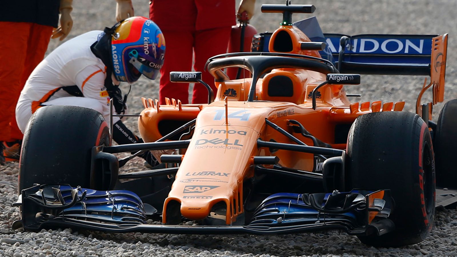 Fernando Alonso crashes McLaren early in Barcelona winter testing | F1 News