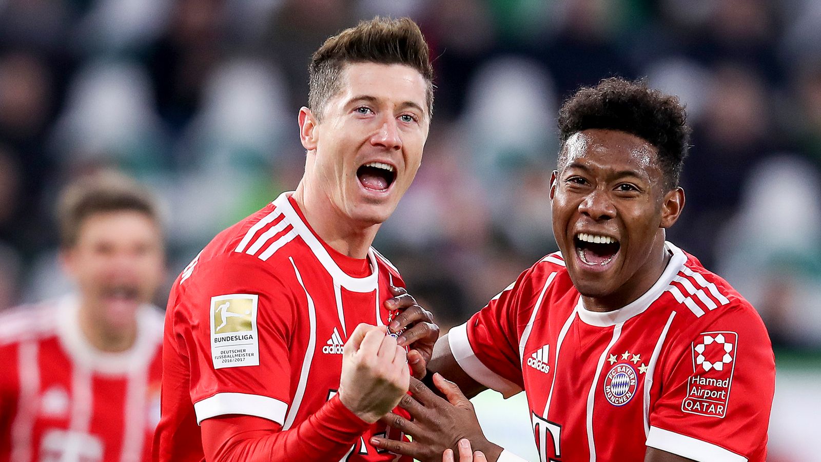 Bundesliga: Robert Lewandowski scores late penalty as Bayern Munich ...