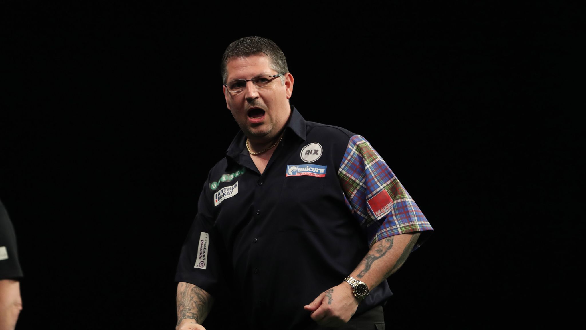 Gary Anderson beat Corey Cadby to win UK Open | Darts News | Sky Sports