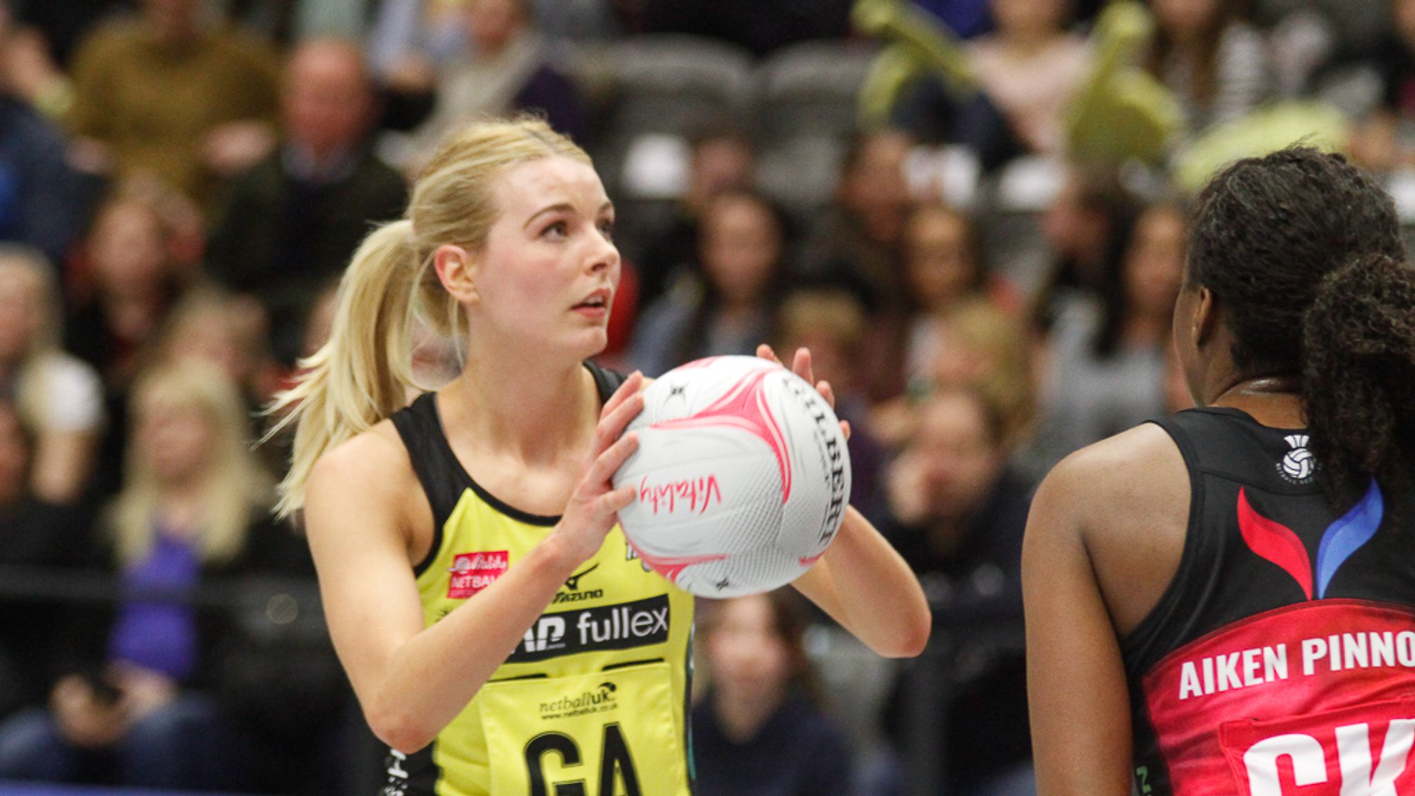 Manchester Thunder go top of Netball Superleague | Netball News | Sky ...
