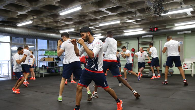 Getting to know new Matchroom Boxing signing Qais Ashfaq | Boxing News ...