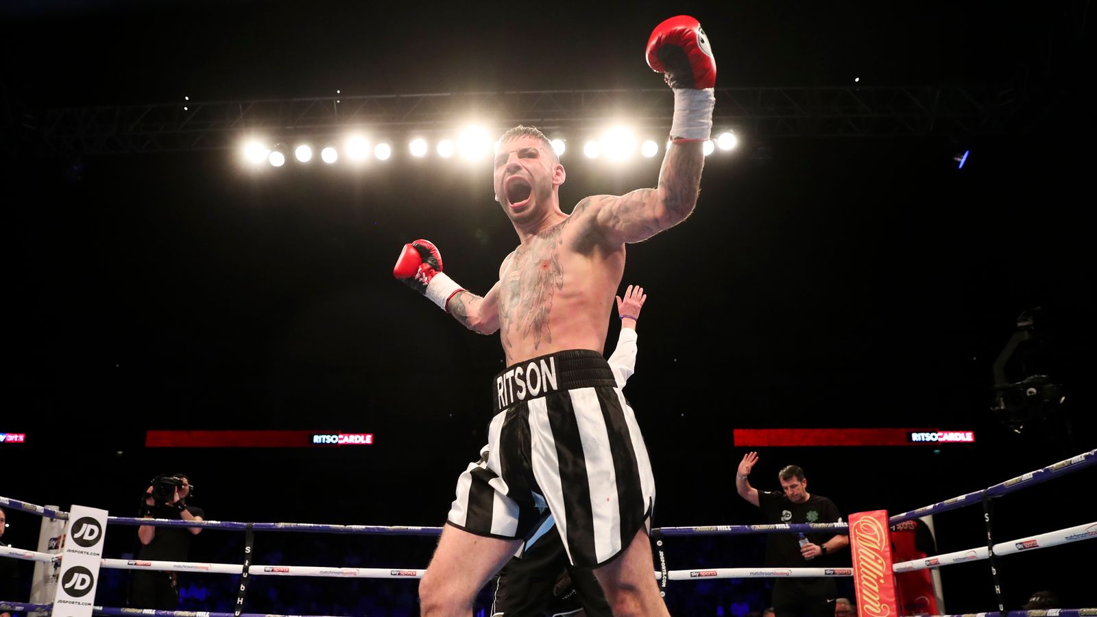 Whyte vs Browne: Lewis Ritson defends British belt with stoppage of ...