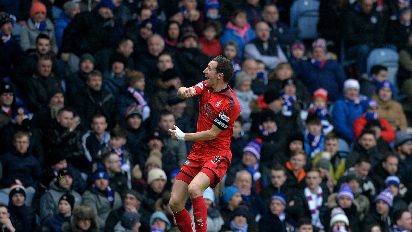 Rangers 4 - 1 Falkirk - Match Report & Highlights