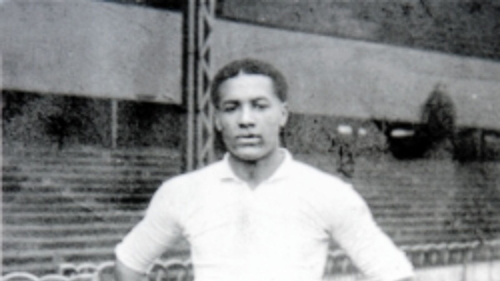 Walter Tull's story still resonates 100 years on from his death ...