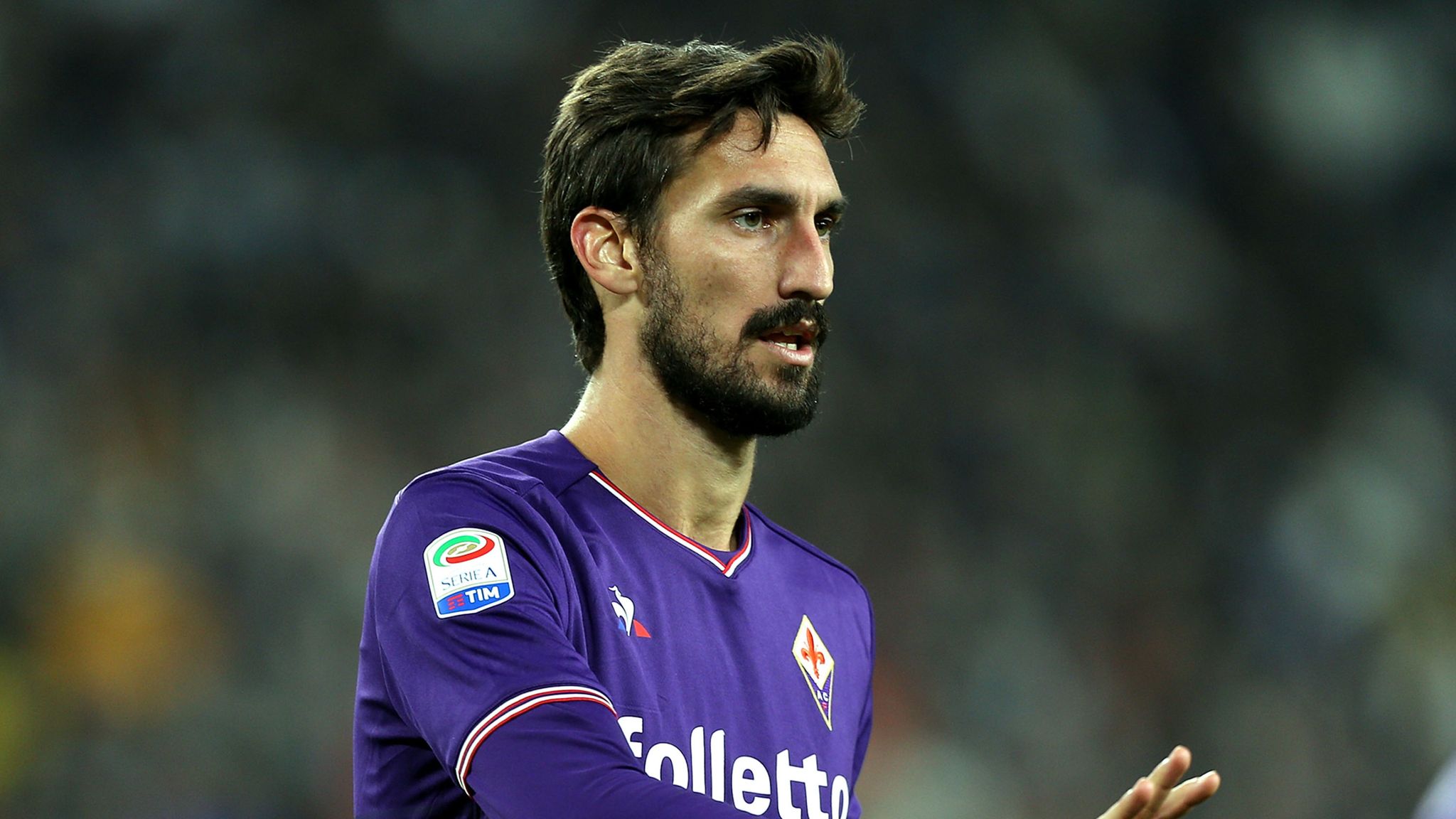 Fiorentina fans pay tribute to Davide Astori in Benevento win ...