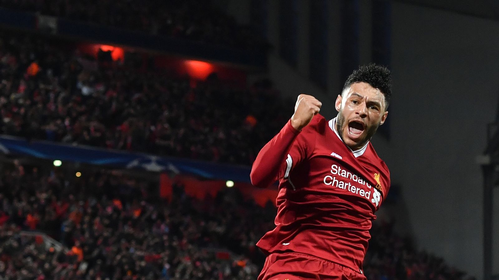 Liverpool's Alex Oxlade-Chamberlain provides fans with recovery update ...