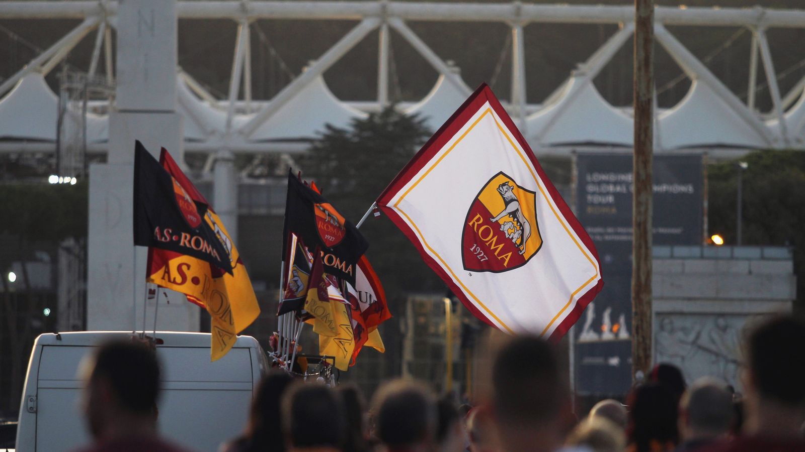 Liverpool v Roma: Francesco Totti and Robbie Fowler ask fans to behave ...