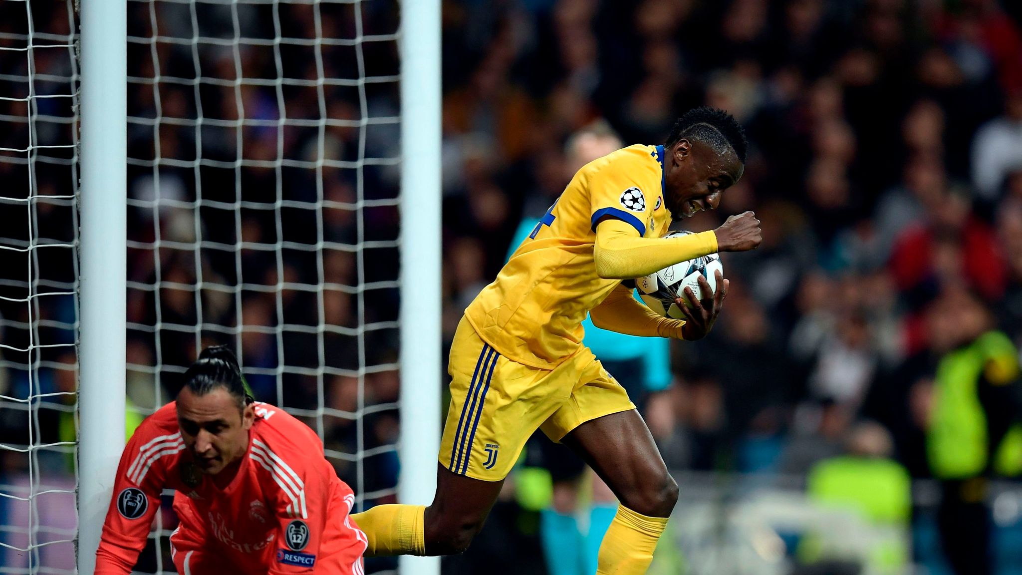 Real Madrid 1 3 Juventus Agg 4 3 Cristiano Ronaldo Stuns Juve After