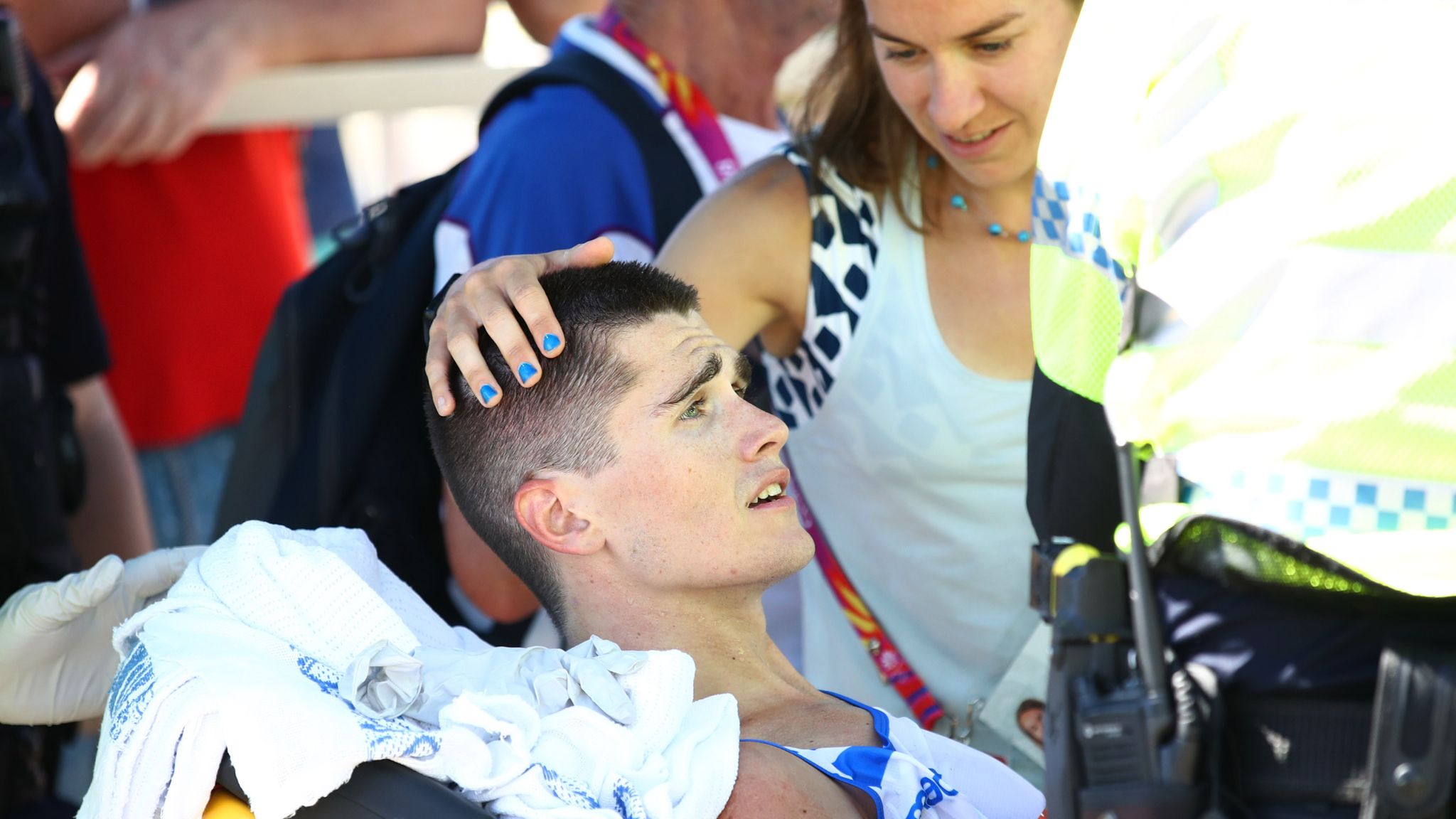 Commonwealth Games marathon runner Callum Hawkins leaves hospital ...