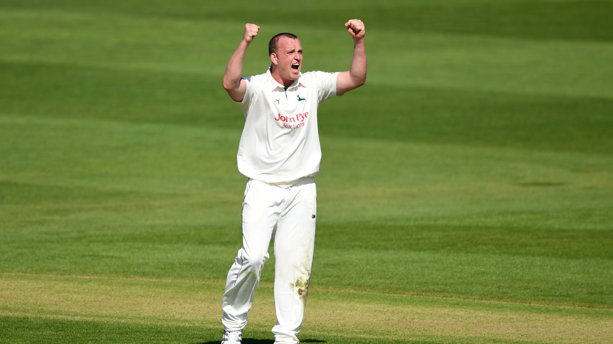 County Championship: Luke Fletcher puts Nottinghamshire on top against ...