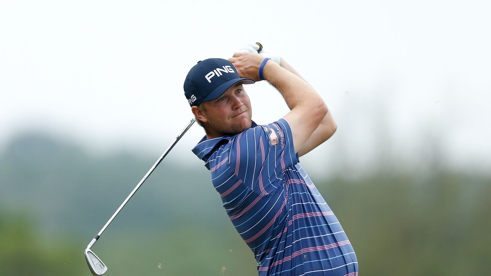 Zach Johnson tied for lead as Trey Mullinax shoots record 62 at Texas ...