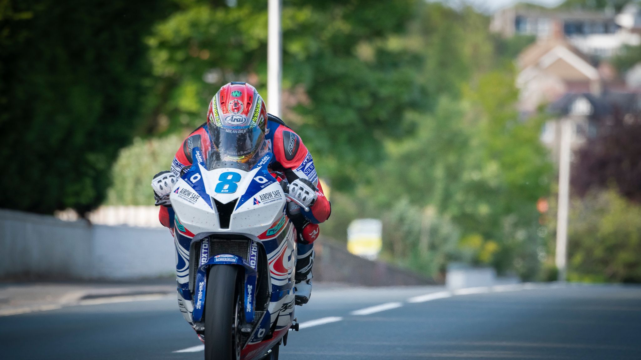 Dan Kneen dies aged 30 after crashing at Isle of Man TT | Sky Sports