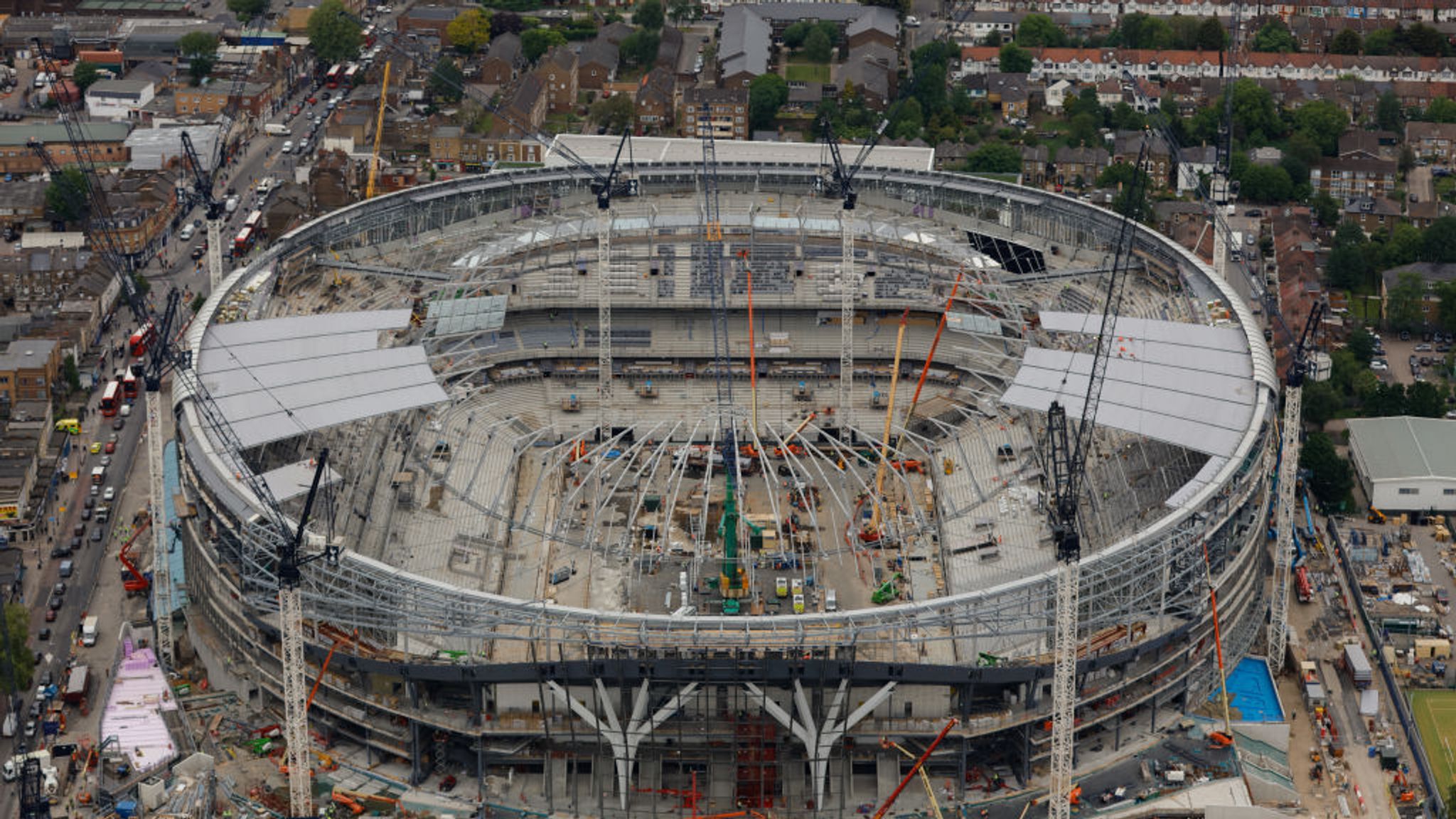 Tottenham install roof onto new stadium as 62,000-seater home edges ...