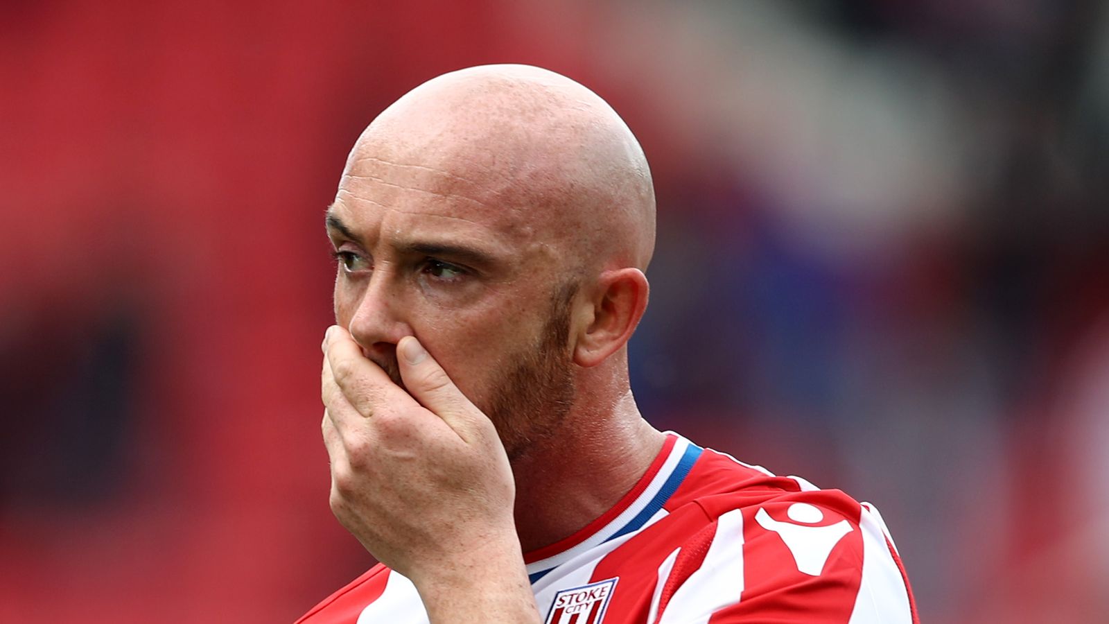 Bolton sign midfielder Stephen Ireland on short-term contract ...