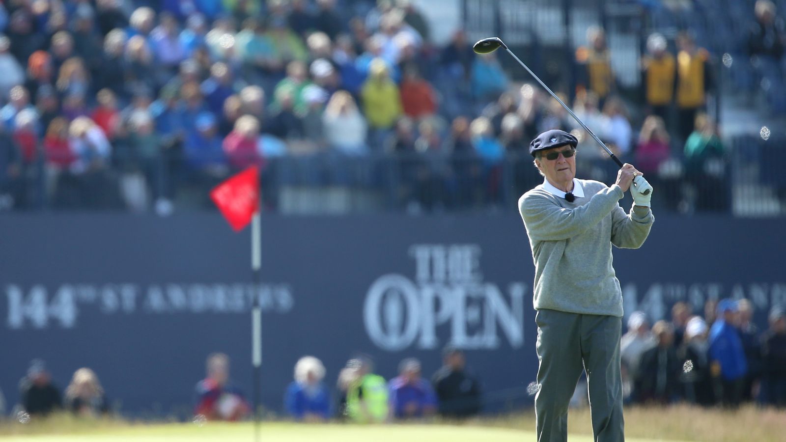 Five-time Open winner Peter Thomson dies aged 88 | Golf News | Sky Sports
