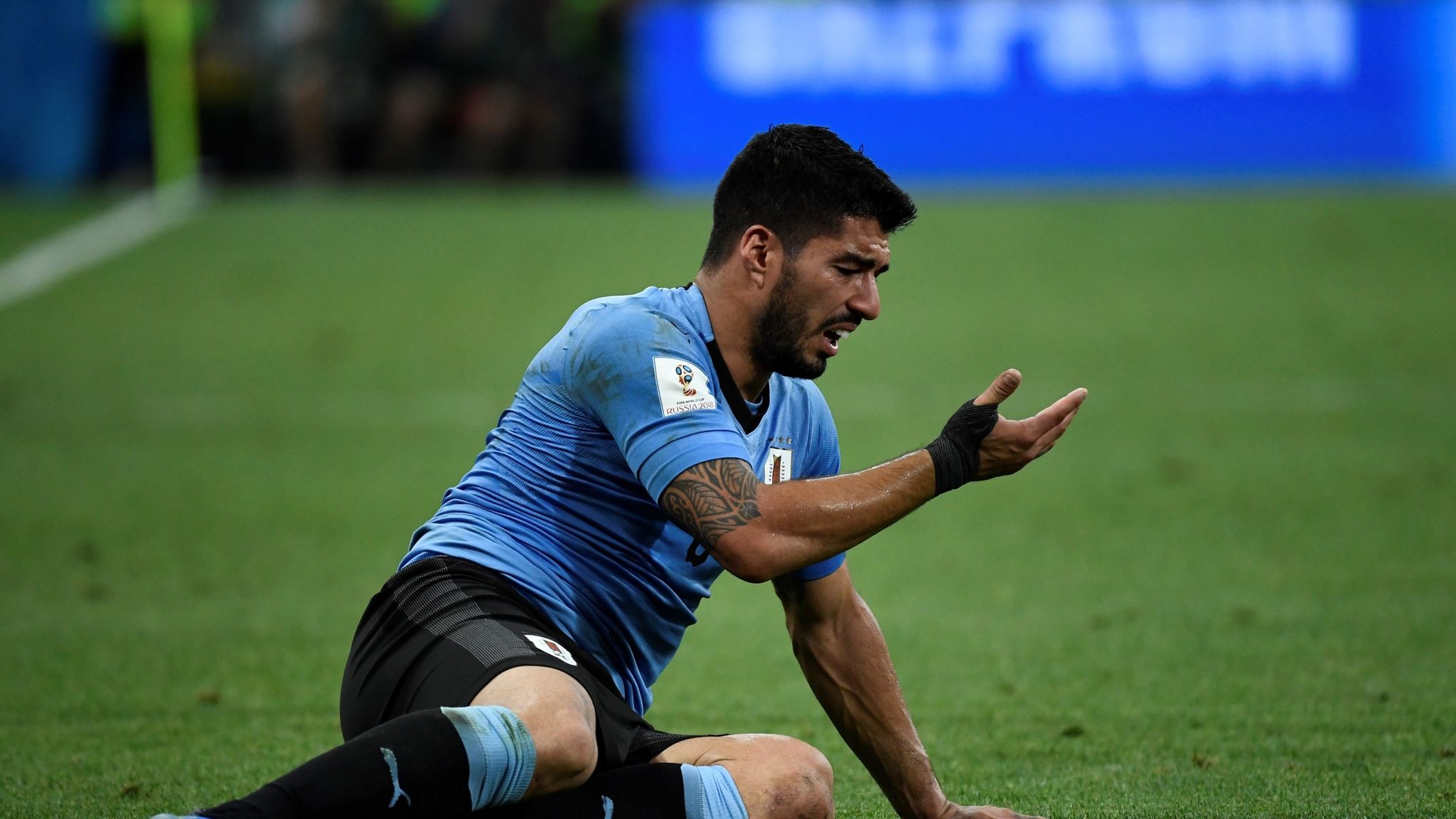 Luis Suarez back to his tenacious best as Uruguay beat Portugal ...
