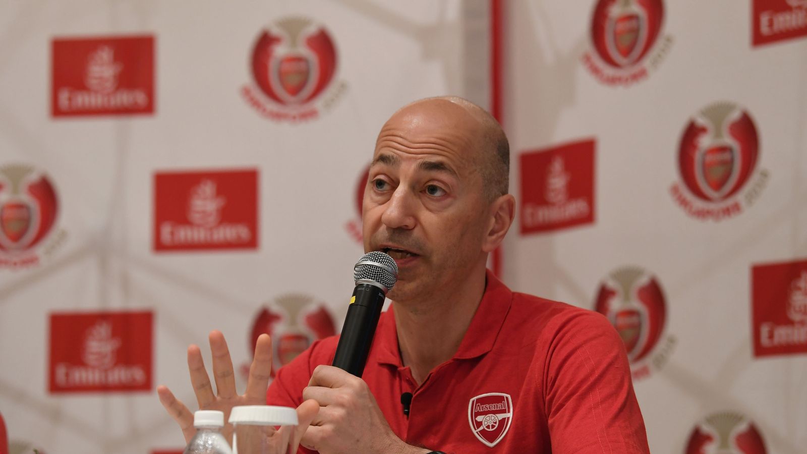 AC Milan resume talks with Arsenal's Ivan Gazidis | Football News | Sky ...