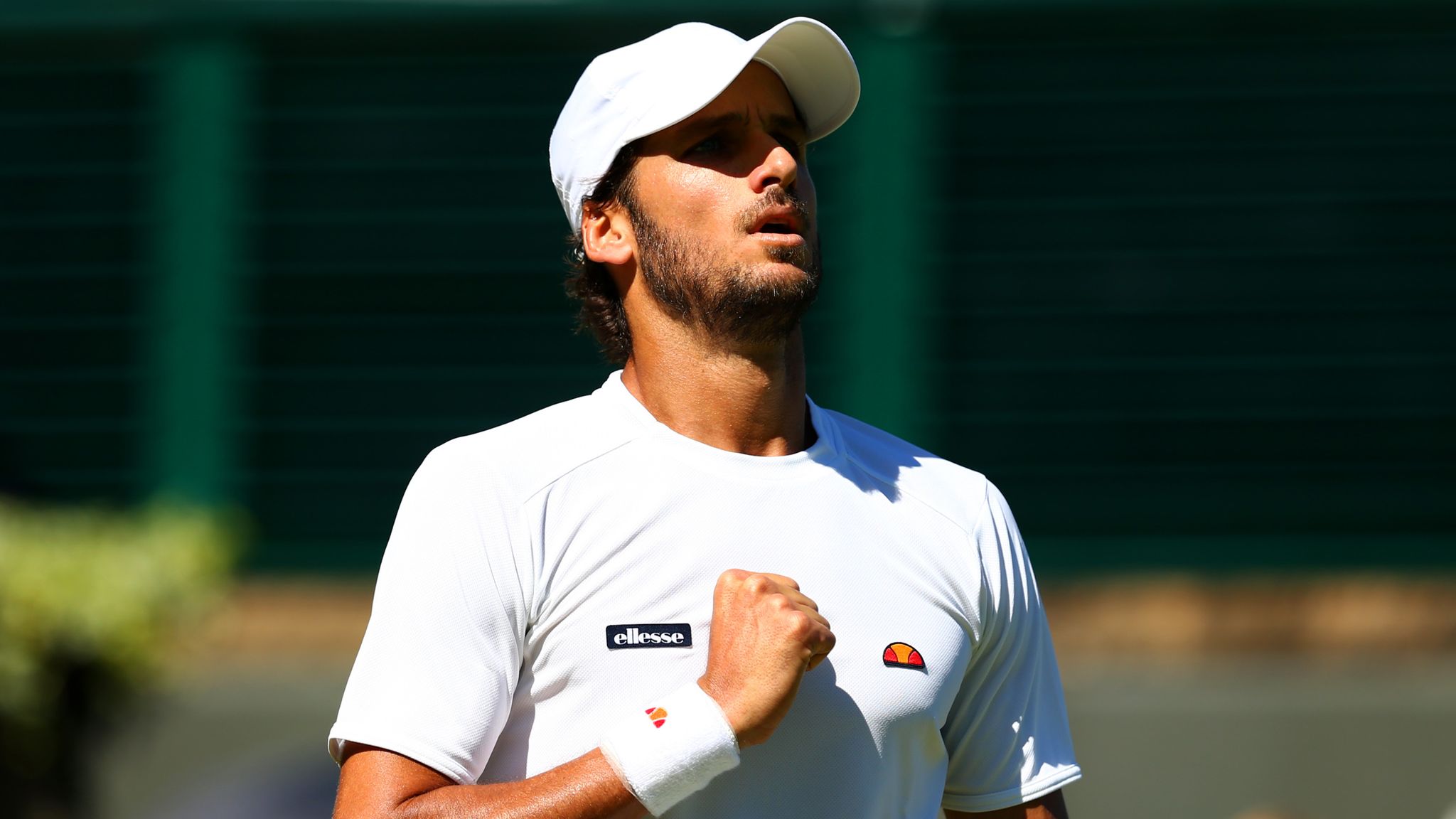 Roger Federer's record for consecutive Grand Slam appearances falls to ...