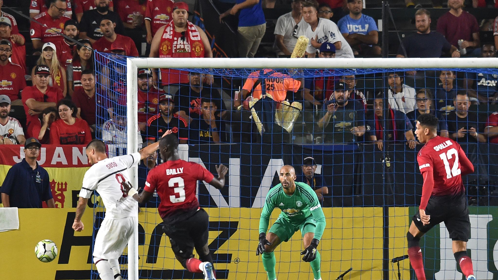 AC Milan 1-1 Manchester United (8-9 pens): United prevail after 26 ...